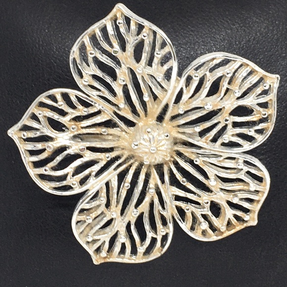 Gerry’s | Jewelry | Vintage Gerrys Floral Brooch 96s | Poshmark